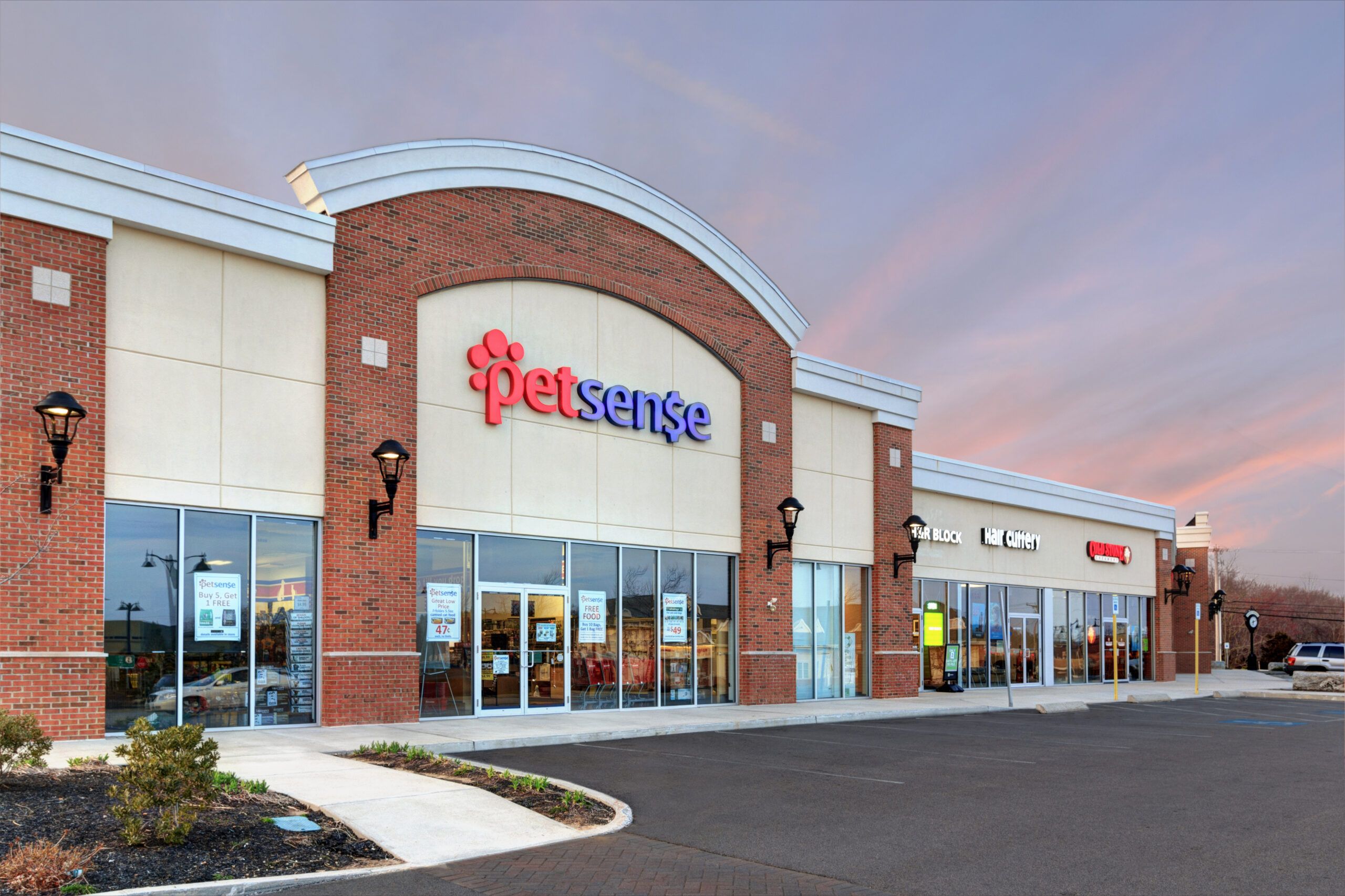 Commercial Retail Spaces for Lease - Westerly Crossings