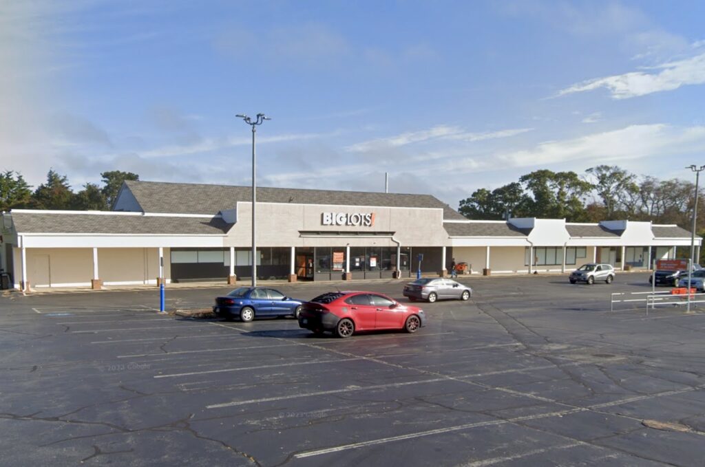 Commercial Retail Space for Lease - 400 Main Street, Dennis Port